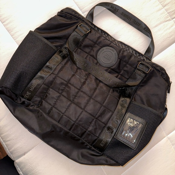 Steve Madden | Bags | Like New Steve Madden Black Quilted Mesh Sides ...